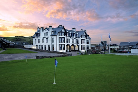 Golfe. The Ugadale Hotel and Cottages