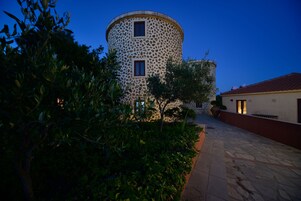 Windmill Suite | 30m2 | Camas de colchão viscoelástico, cofre no quarto, secretária 