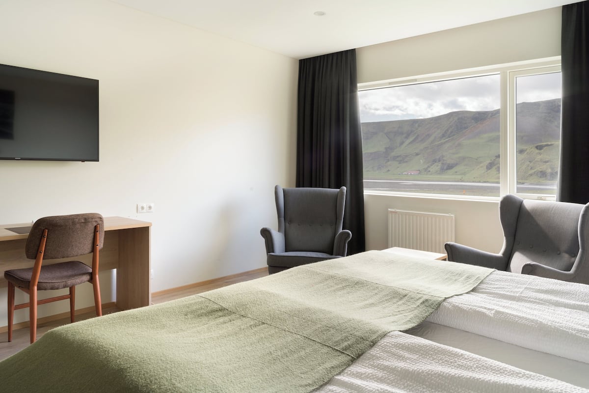 Superior Double or Twin Room with Hot Tub Access | Vista do quarto