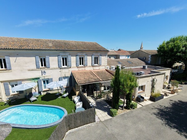 Hotel L'escale Des Alpilles - Aviñón