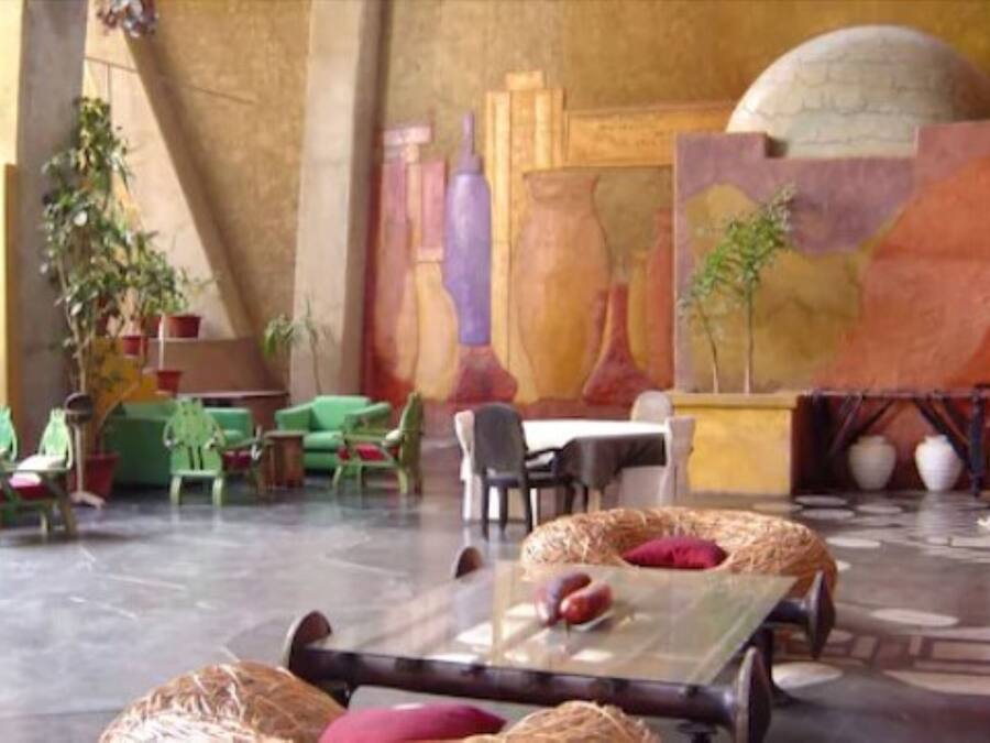 2 restaurantes, pequenos-almoços servidos