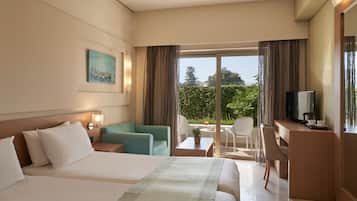 Quarto standard, vista para o jardim | 2 quartos, cofres nos quartos, individualmente decorados