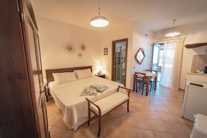 Estúdio superior, cozinha | Quartos à prova de som, Wi-Fi de cortesia