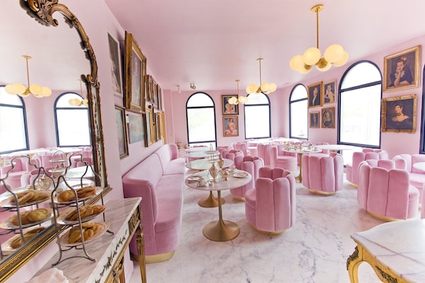 Garrison Inn Boutique Hotel - Salisbury, MA