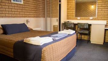 Roupas de cama premium, individualmente mobiliados, escrivaninha