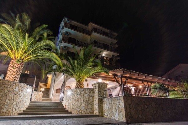 Hotel Vagabundo - Okrug Gornji