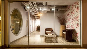 Sauna, banheira de hidromassagem, banho turco, tratamentos corporais