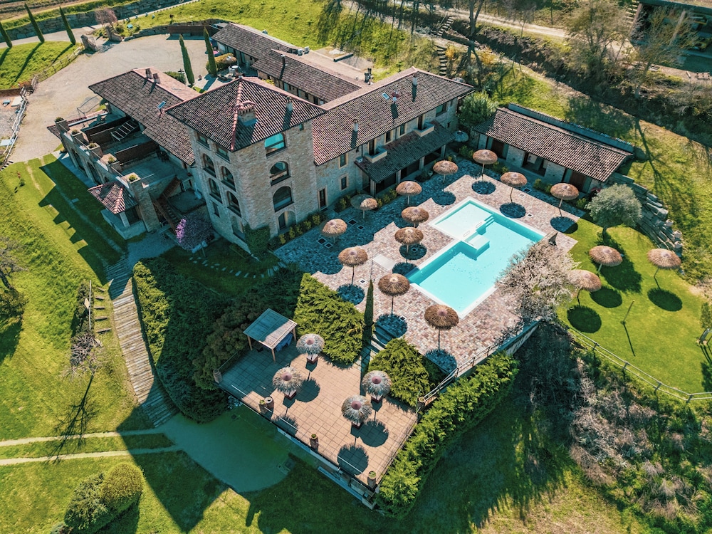 I Tre Poggi Dimora Di Charme - Piëmont