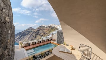 Suíte luxo, 2 quartos | Terraço/pátio