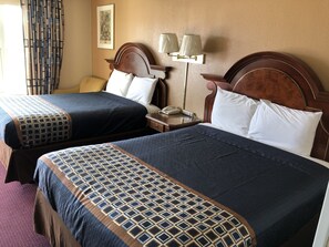 Quarto, para não fumantes | Camas extras/dobráveis (sobretaxa), Wi-Fi de cortesia