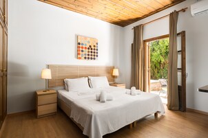 Apartamento | Minibar, secretária, quartos insonorizados, ferro/tábua de engomar 