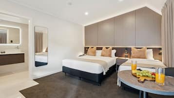 Quarto Duplo ou Twin de Luxo | Ferro/tábua de engomar, Wi-fi, roupa de cama fornecida