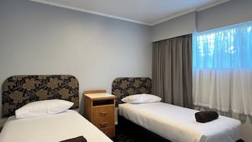 Apartamento, 2 quartos | 3 quartos, ferros/tábuas de passar roupa, Wi-Fi de cortesia