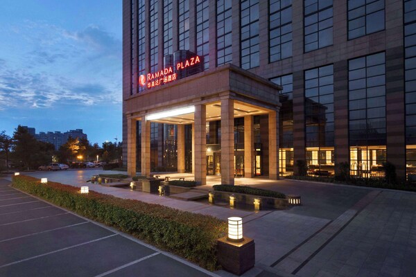 Ramada Plaza Lianyungang - Lianyungang