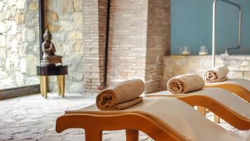 Sauna seca, banheira de hidromassagem, sauna a vapor, banho turco/hammam