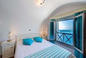 Minibar, cofre no quarto, com decoração personalizada