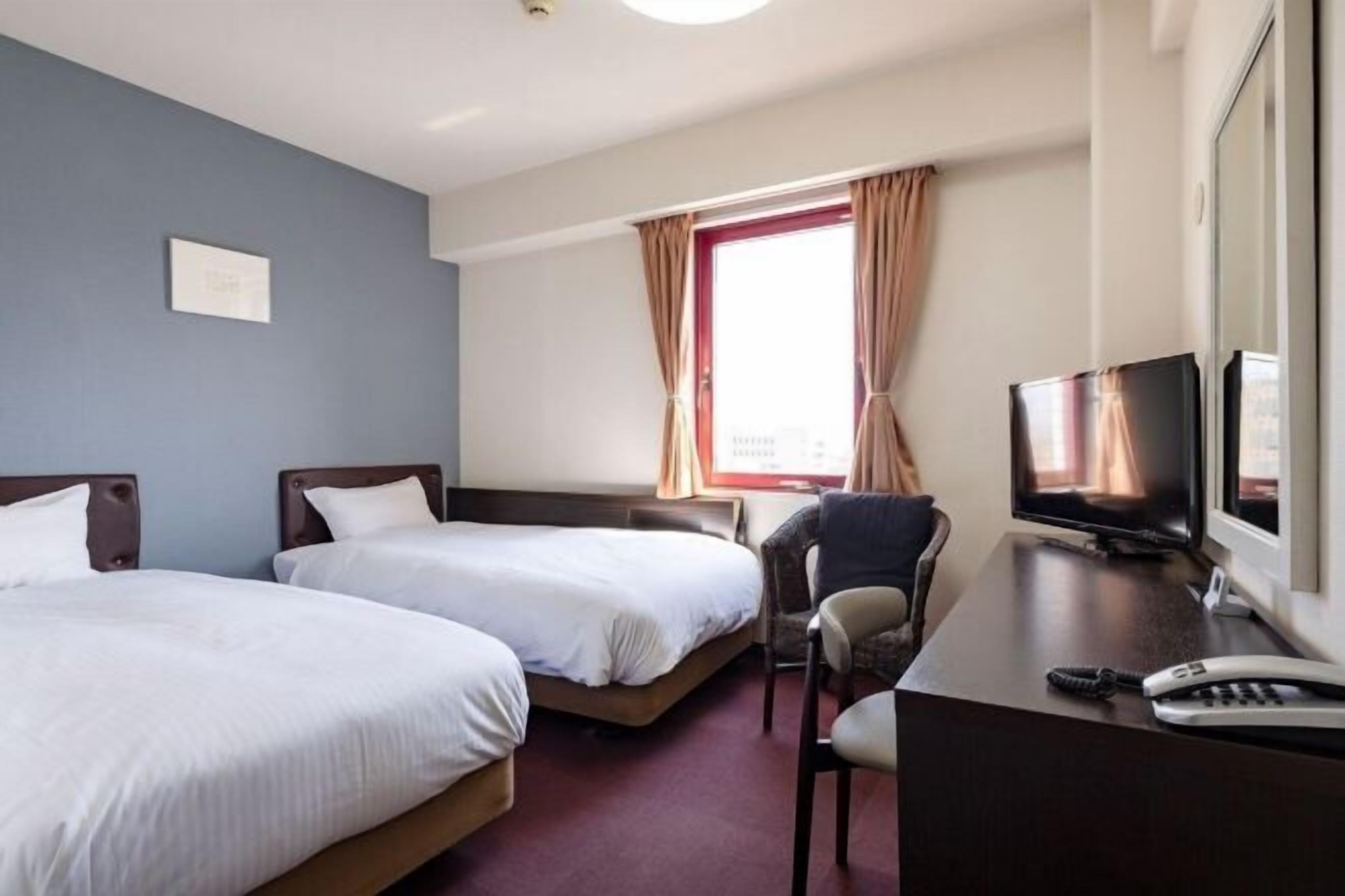 Secretária, ferro/tábua de engomar, Wi-fi grátis 