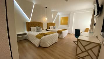 Quarto executivo | Edredons de pluma, cofres nos quartos, individualmente decorados