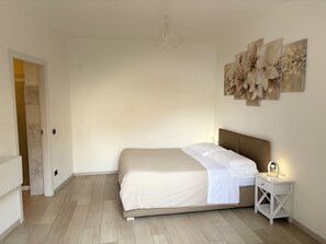 Apartamento Comfort | 2 quartos, lençóis italianos Frette, roupa hipoalergénica 