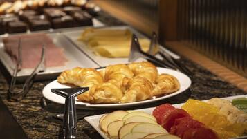 Pequeno-almoço tipo buffet diário incluído