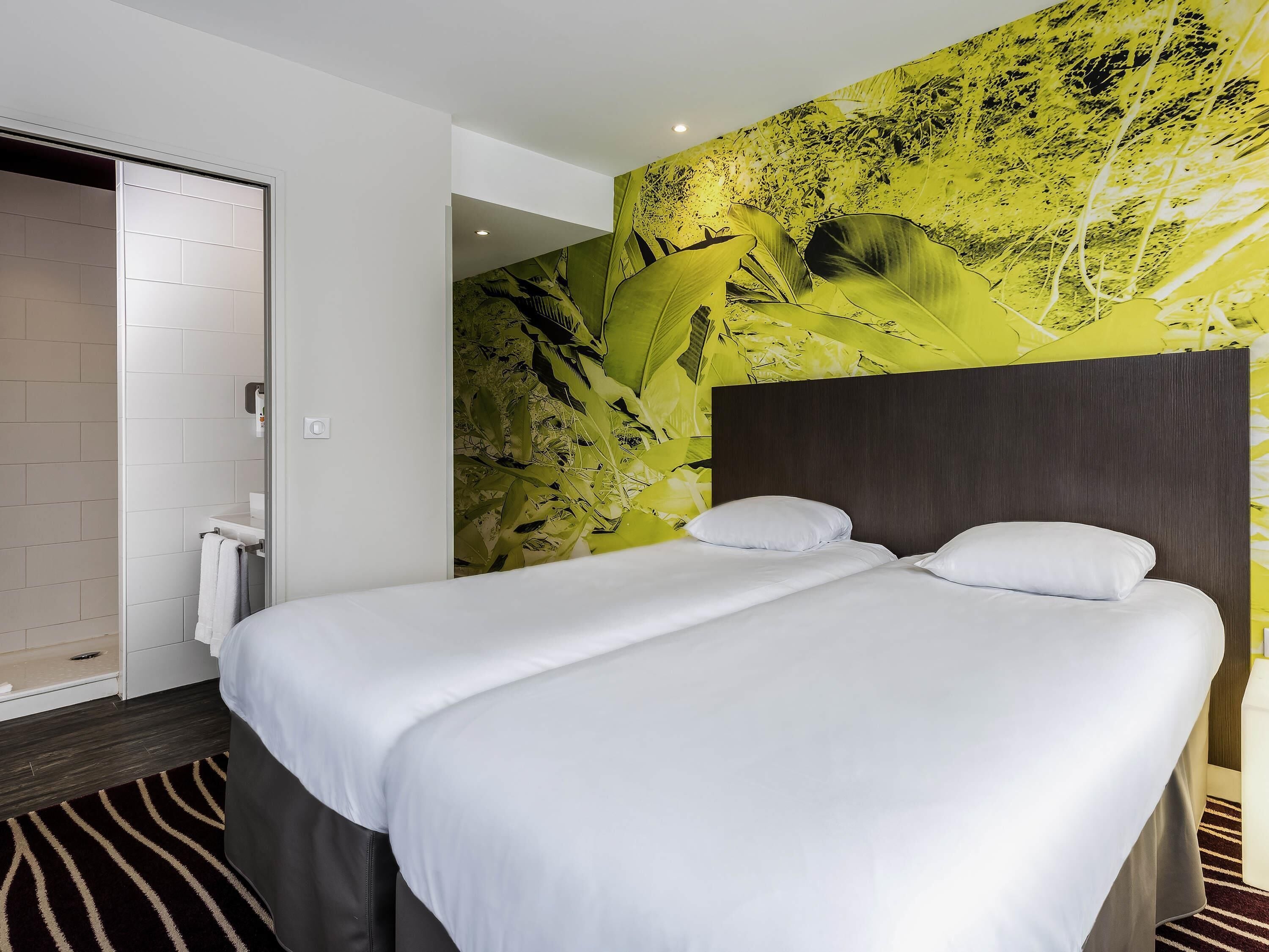 Quarto Twin, 2 camas individuais | Secretária, quartos insonorizados, ferro/tábua de engomar 