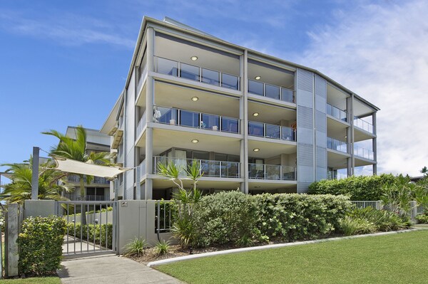 On The Bay Apartments - Bribie Island