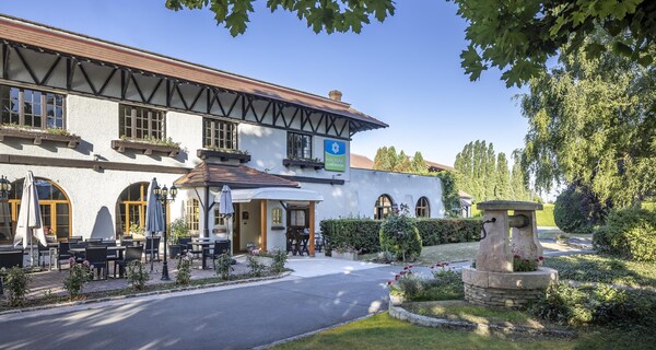 Sure Hotel By Best Western Saint-quentin Ouest Le Pot D'étain - Aisne