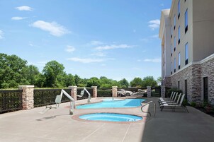 Piscina externa
