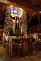 3 restaurantes, café da manhã, culinária regional