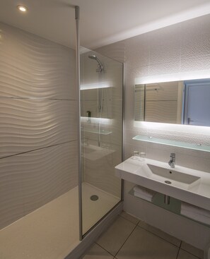 Hotel Josse in Antibes: Find Hotel Reviews, Rooms, and Prices on Hotels.com