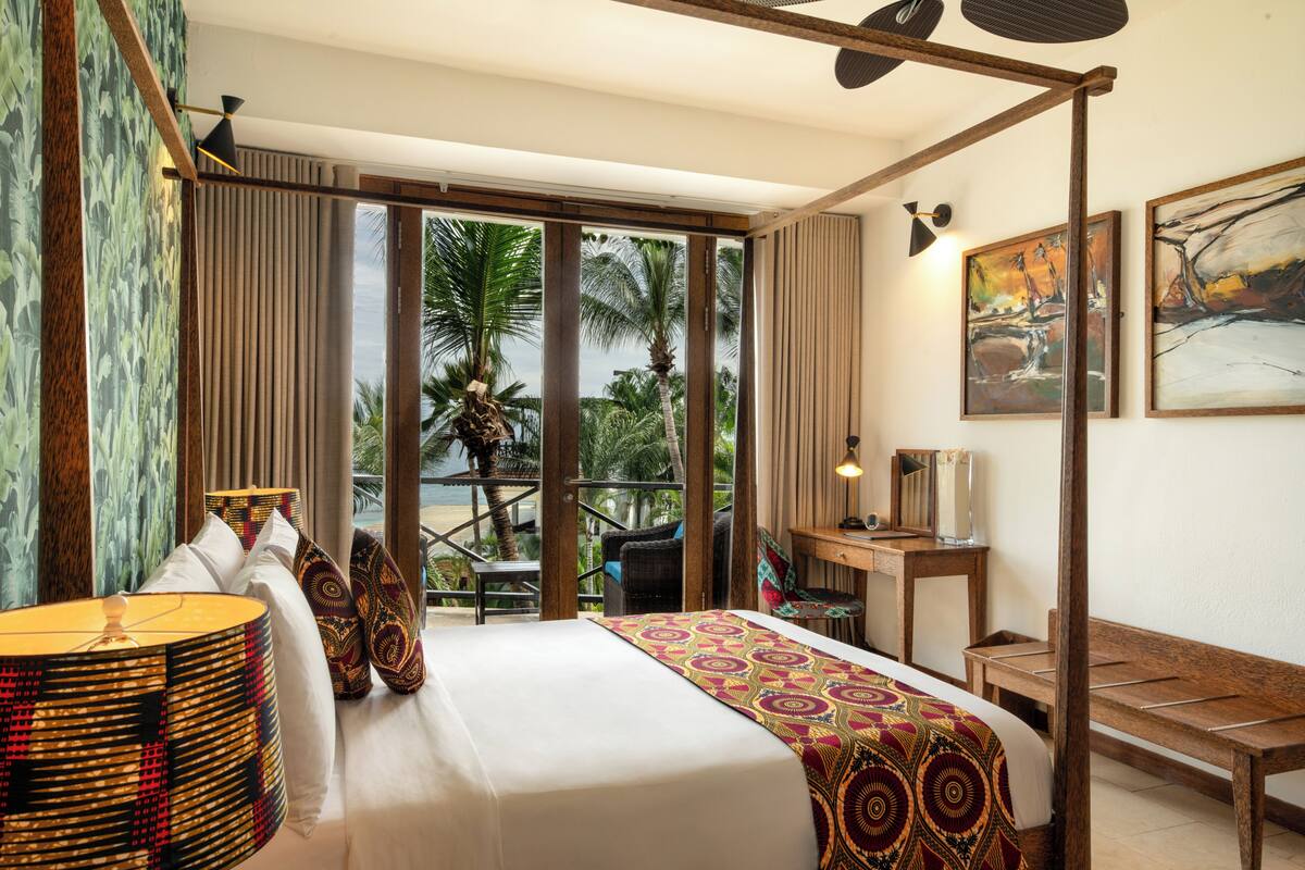Double Room, Sea View | Lençóis de algodão egípcio, roupa de alta qualidade, minibar 