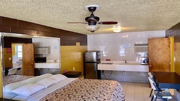 1 quarto, minibar, secretária, quartos insonorizados