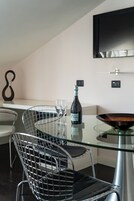 Suite Júnior | Minibar, cofre no quarto, secretária, quartos insonorizados 