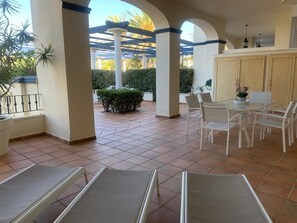 Apartamento, 3 quartos | Terraço/pátio interior