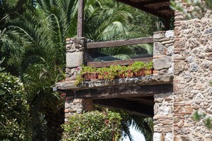 Apartamento Superior, 3 quartos, varanda, junto ao jardim | Vista para o jardim