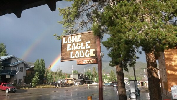 Lone Eagle Lodge - Grand Lake, CO