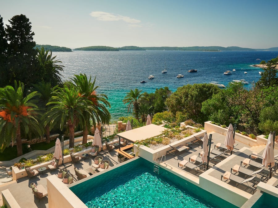 Fachada da propriedade