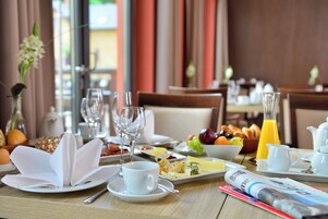 Buffet de pequeno-almoço