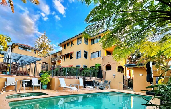Mermaid Beach Park View Resort - Broadbeach
