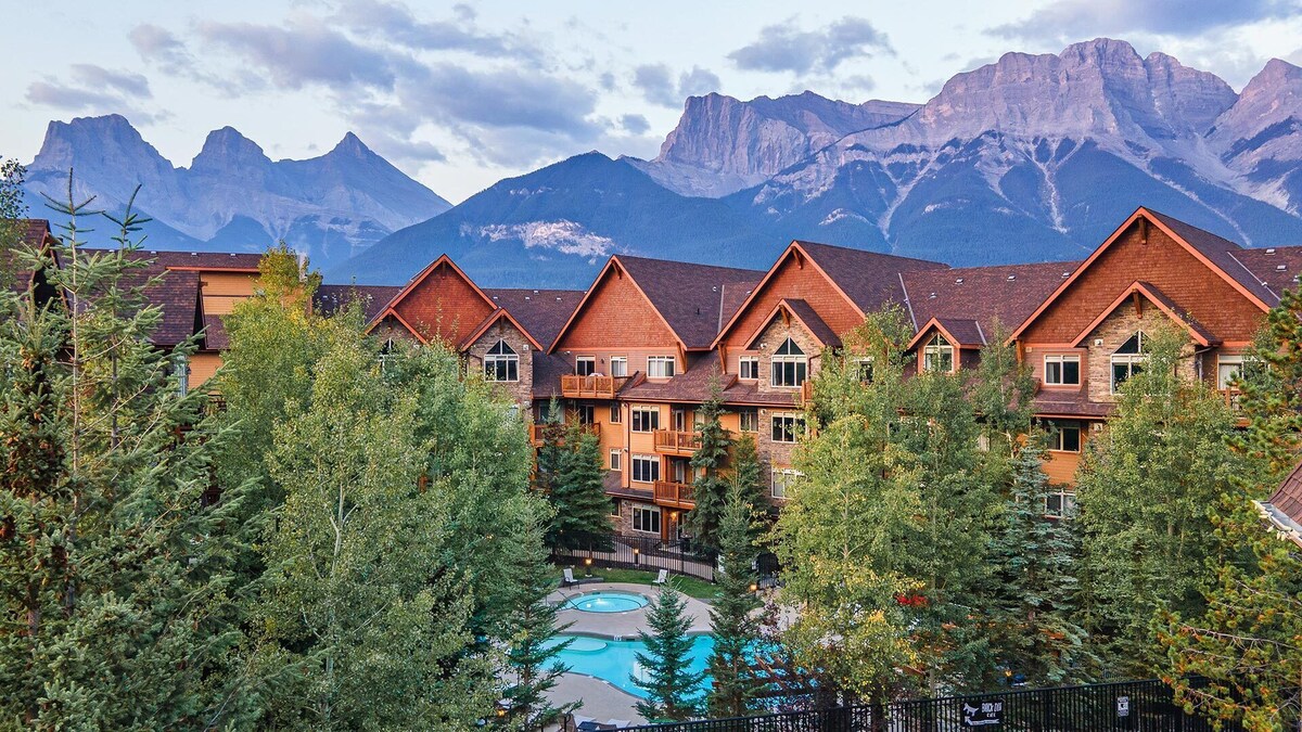 Stoneridge Mountain Resort Reviews, Deals & Photos 2026 - Expedia