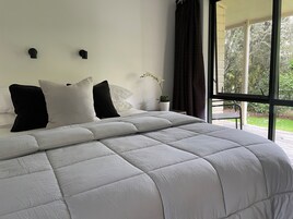 Estúdio Premium | Quartos insonorizados, ferro/tábua de engomar, Wi-fi grátis