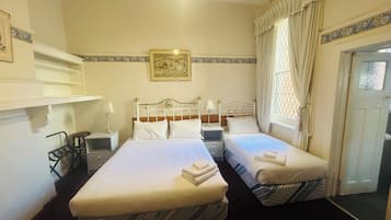 Wi-fi grátis, roupa de cama fornecida