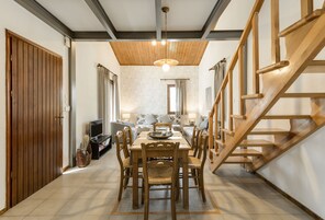 Garden Superior Residence | Refeições no quarto