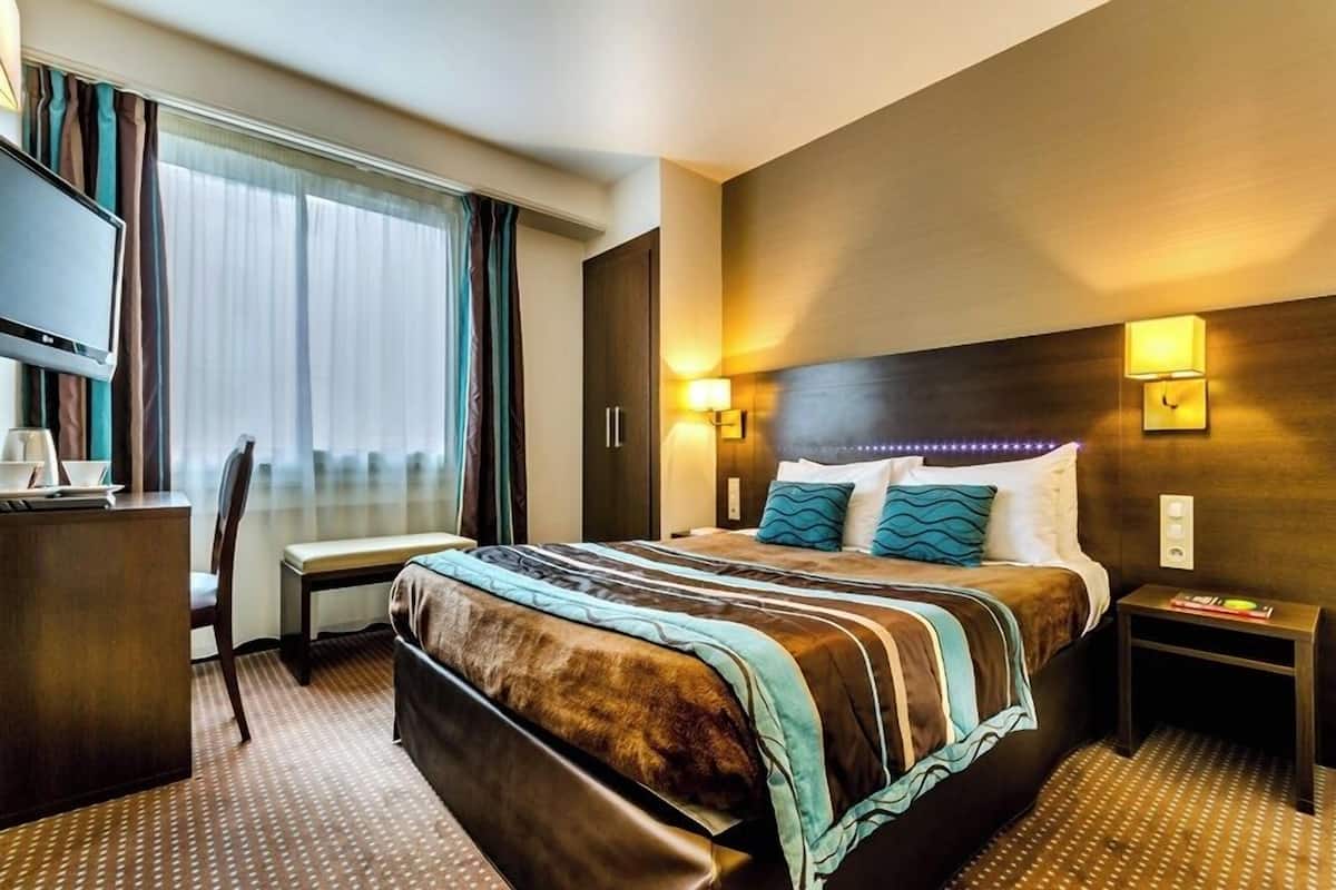 Camas Select Comfort, cofres nos quartos, escrivaninha