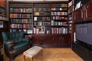 Quarto casal, banheiro compartilhado | Vista do quarto