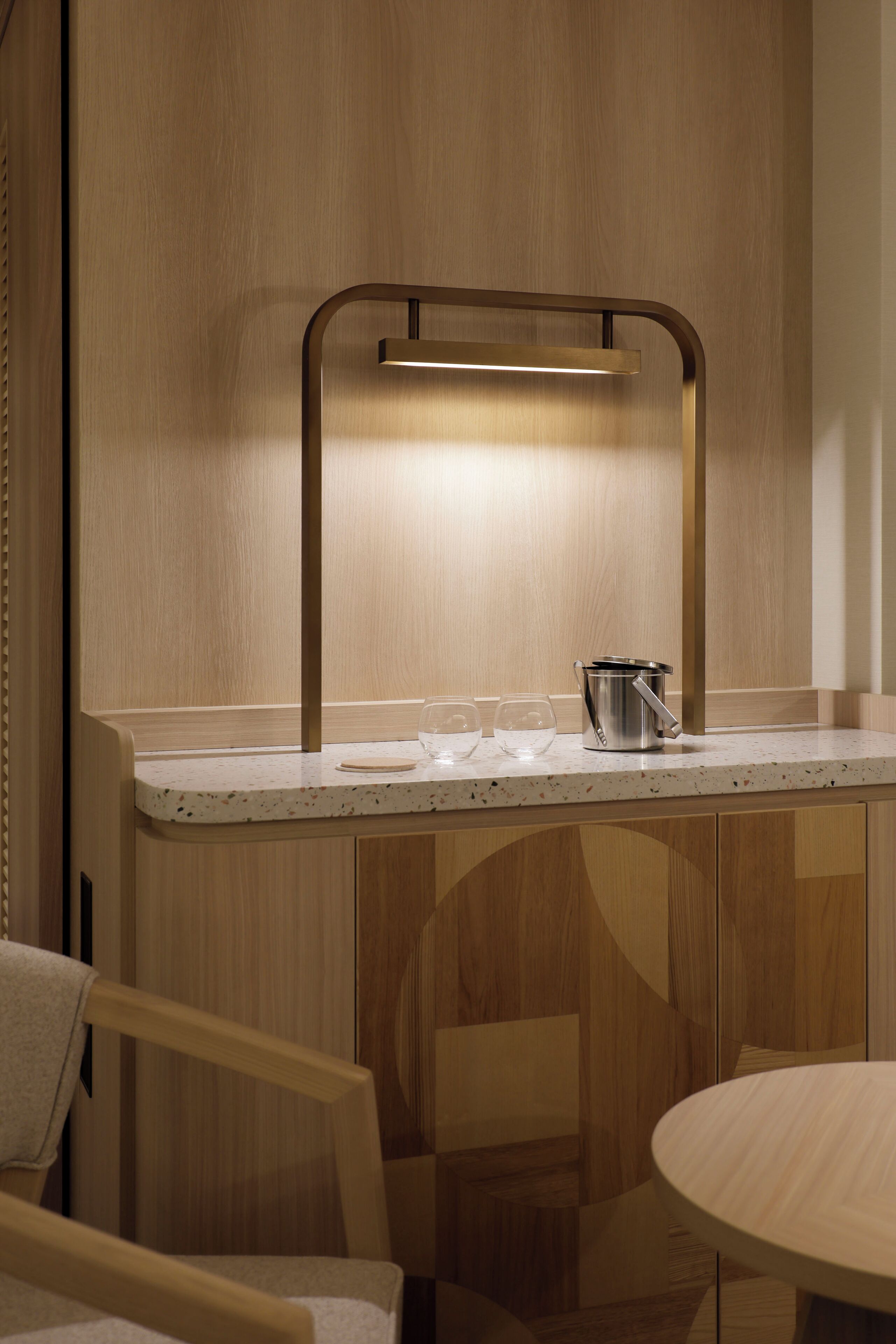 Roupa de alta qualidade, cofre no quarto, cortinas/cortinados opacos 