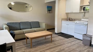 Suite, 1 quarto | 1 quarto, ferro/tábua de engomar, Wi-fi grátis, roupa de cama fornecida