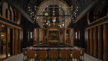 2 restaurantes: servem pequenos-almoços, almoços e jantares