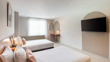 Quarto Twin Superior, 2 camas individuais | Minibar, cofre no quarto, secretária, Wi-fi grátis