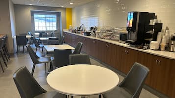Pequeno-almoço continental diário incluído